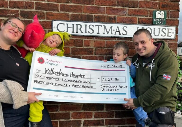 Limbs Light Up Maltby for Rotherham Hospice - Rotherham Hospice